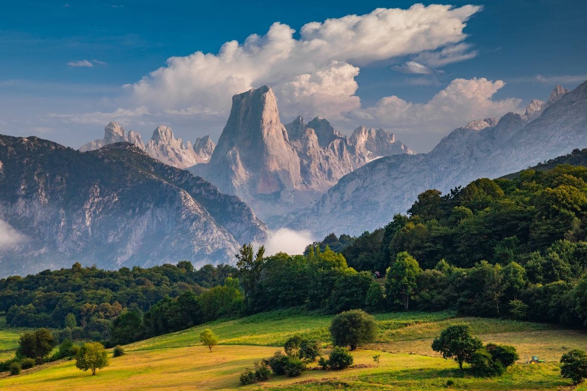 Climbing the Naranjo de Bulnes (Picu Urriellu)